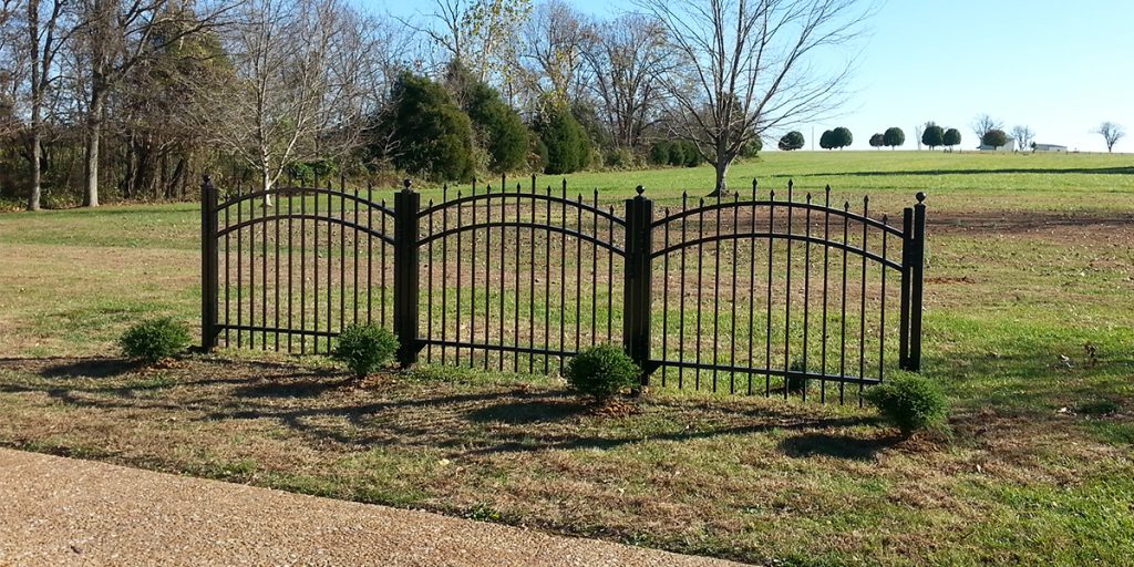 Custom Aluminum - Clarksville Fencing